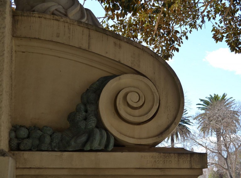 Voluta (dicionário) | Mercado Negro Antiguidades